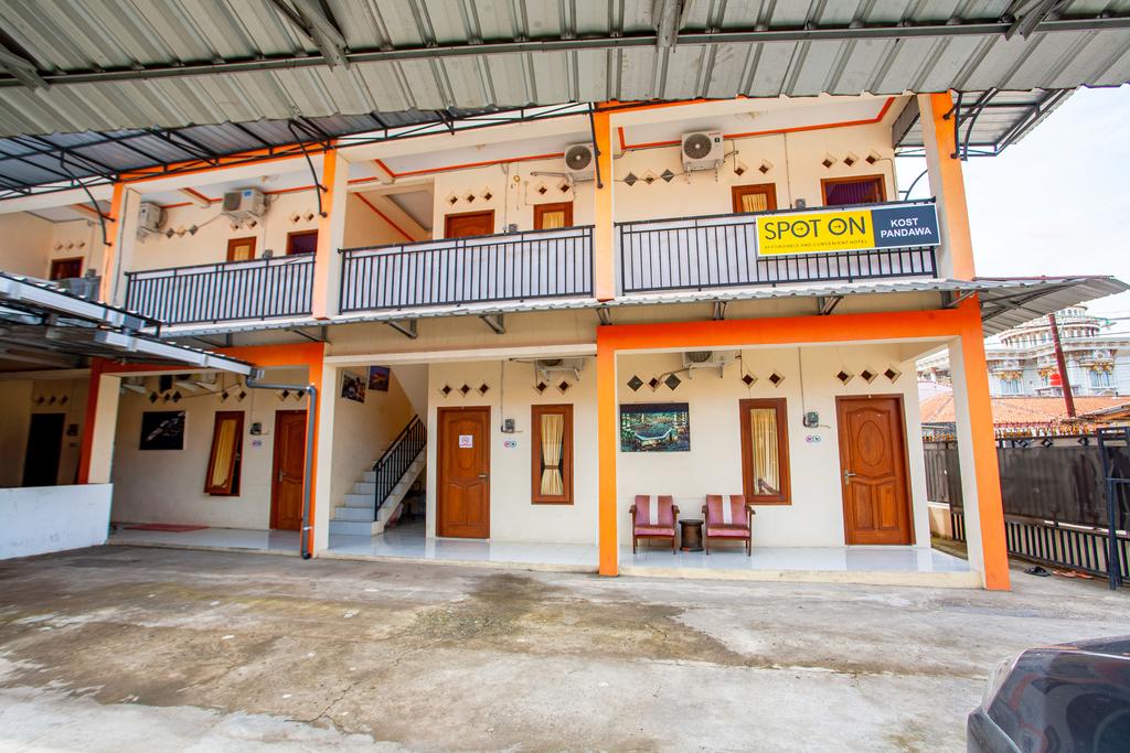 Kost Pandawa – Hotel, Homestay, Kost di Cilacap